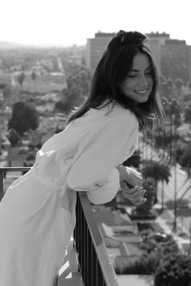 ANA DE ARMAS – GWP